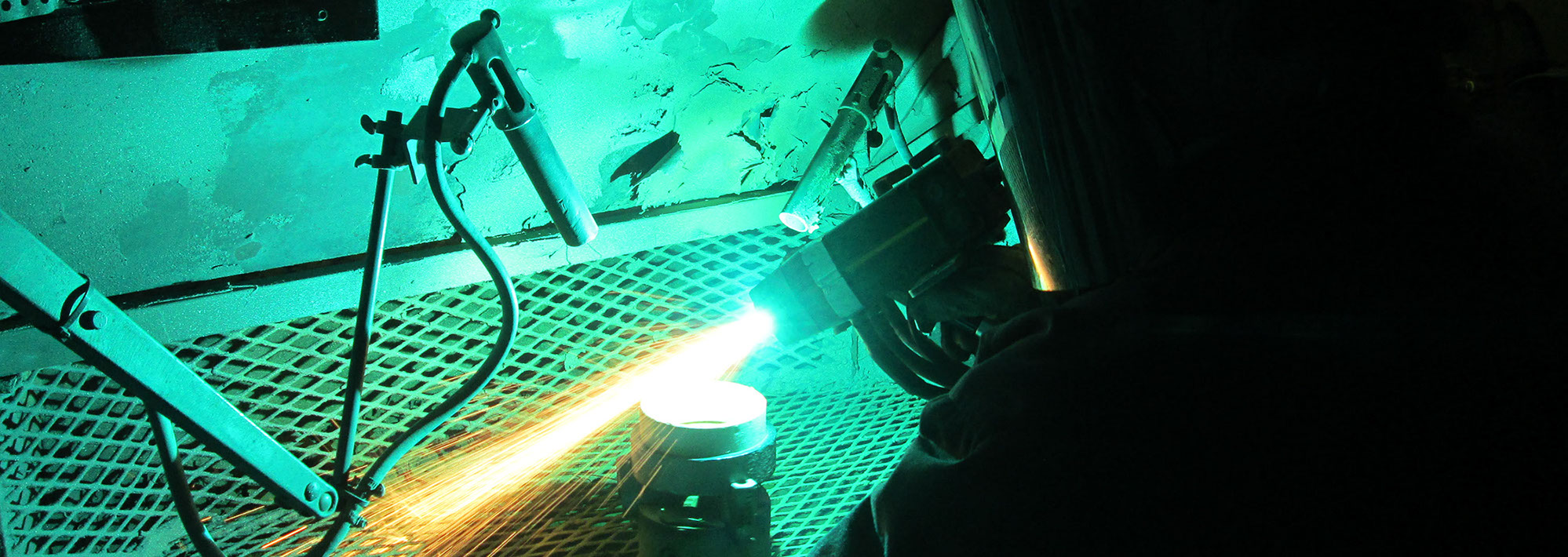 Twin Wire Arc Spray Processes | Accuwright Industries Phoenix Arizona